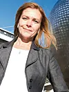 Hon tar över klubban för poliserna